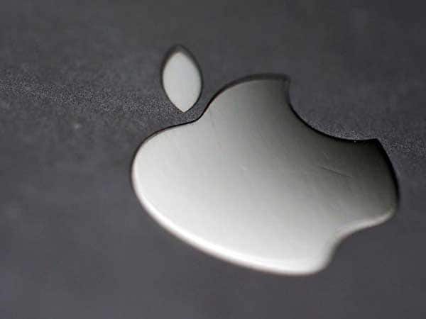 Apple rolls out iOS update to fix autocorrect bug