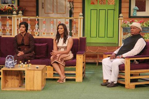 PHOTOS: Real 'Dangal' girls Geeta and Babita along with father Mahavir ...
