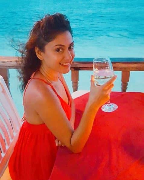 PHOTOS: BIKINI avatar of Manjari Fadnis will leave you jaw-dropped!