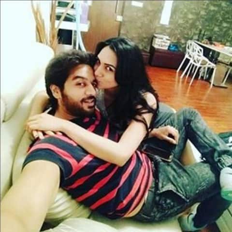 Bikini clad TV's 'parvati' Puja Banerjee & her bestie Akanksha Chamola ...