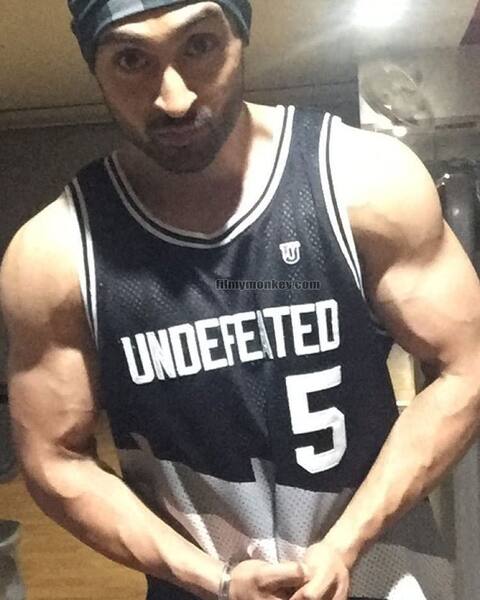 UNSEEN! Diljit Dosanjh without turban(pagri) & in short hair look ...
