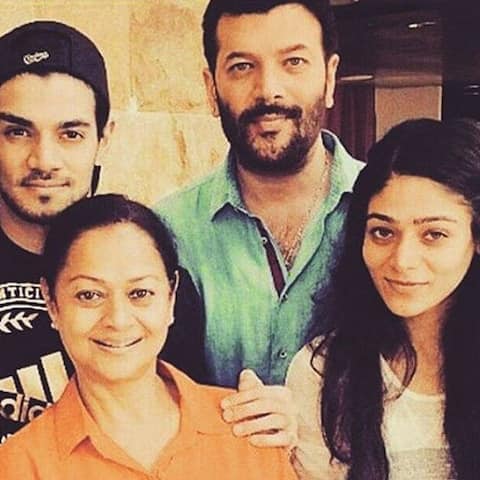 PICS: Sana Pancholi, Sooraj's elder sister & Aditya Pancholi's light ...