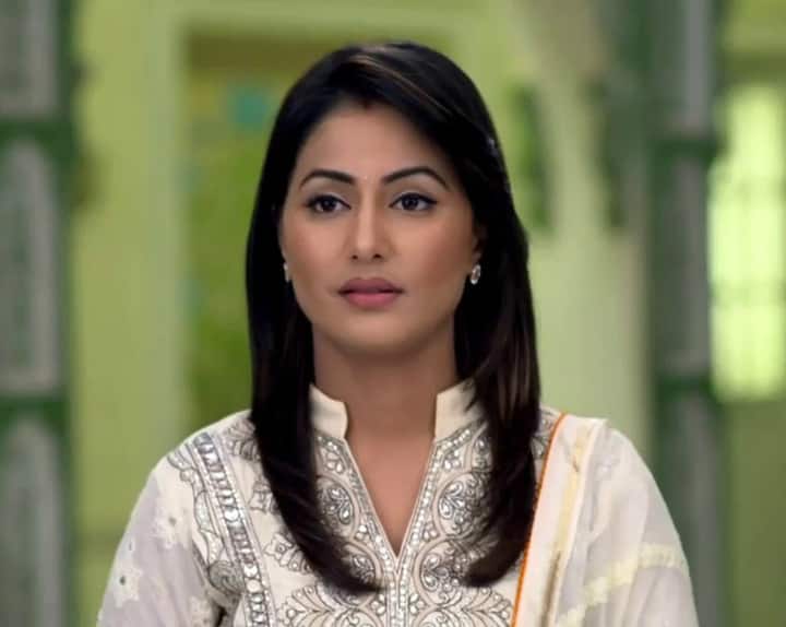 PICS: Hina Khan aka Akshara of 'Yeh Rishta Kya Kehlata Hai' looks SUPER ...
