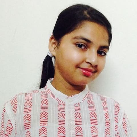 Remember Dhriti Bhatia aka little Krishna from 'Jai Shri Krishna? Here ...