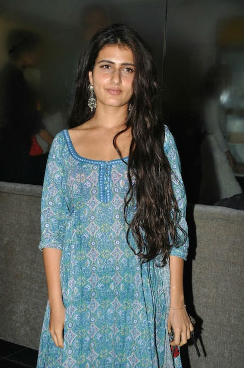 IN PICS: 'Dangal' girl Fatima Sana Shaikh looks BEAUTIFUL in her blue ...