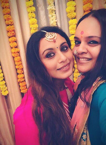 IN PICS: Deepika Padukone & Rani Mukerji meet like BFFs at a DIWALI ...
