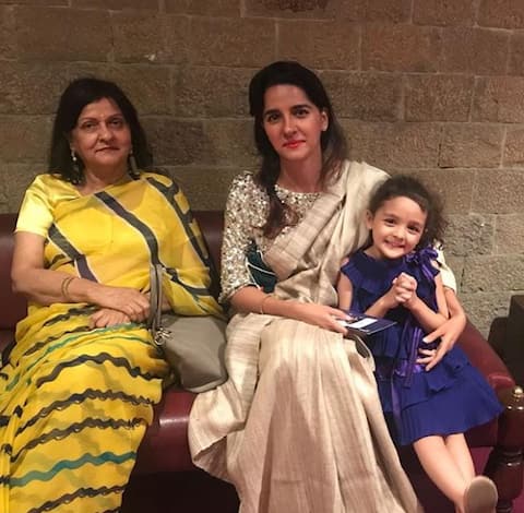 IN PICS: POPULAR TV actress Shruti Seth's cute little daughter looks ...