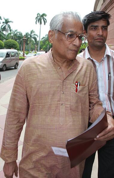 Unseen PICTURES and unknown facts about former Defence Minister George ...