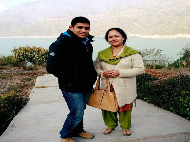 In Pics: Nation Pays Last Tribute To Naushera Martyr Major Chitresh ...