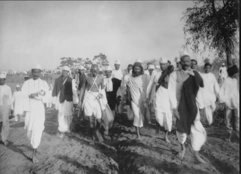 PHOTOS: On 89th Anniversary Of Mahatma Gandhi's Dandi March; Here Are ...