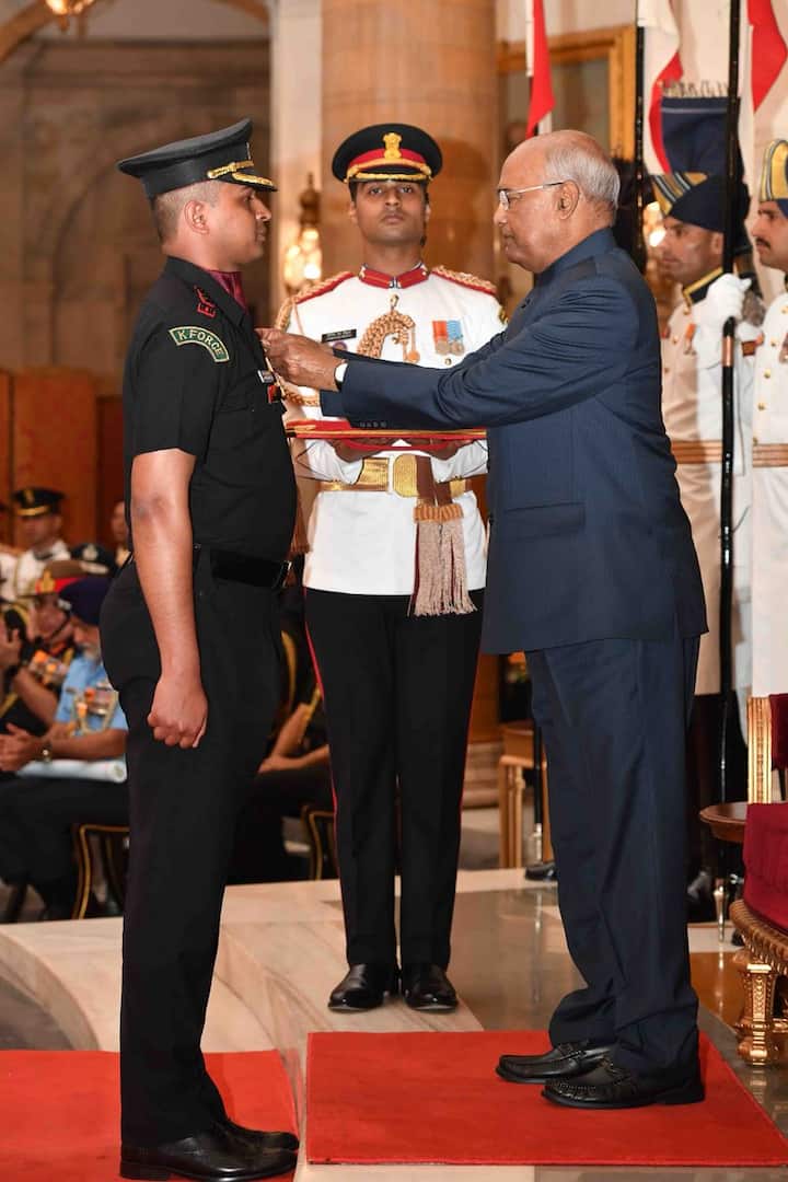 Gallantry Awards 2019 Pictures President Ram Nath Kovind Honors Heroes