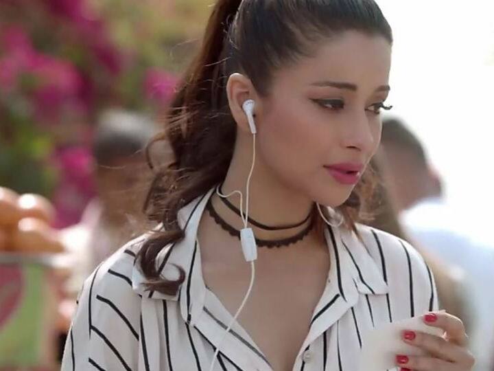 Divya Drishti Actress Nyra Banerjee Having 'too Much Fun' Playing Bad