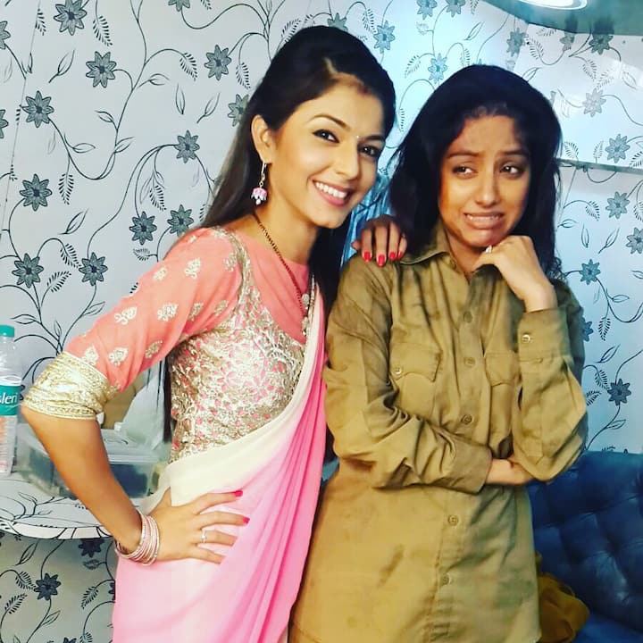Diya Aur Baati Hum Actress Pooja Sharma Shares ADORABLE PIC Of Daughter ...