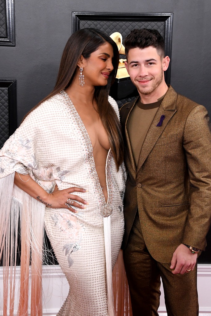 Grammys 2020 Red Carpet Pics: Priyanka Chopra Flaunts Her Pierced Belly Button In Deep Plunging ...