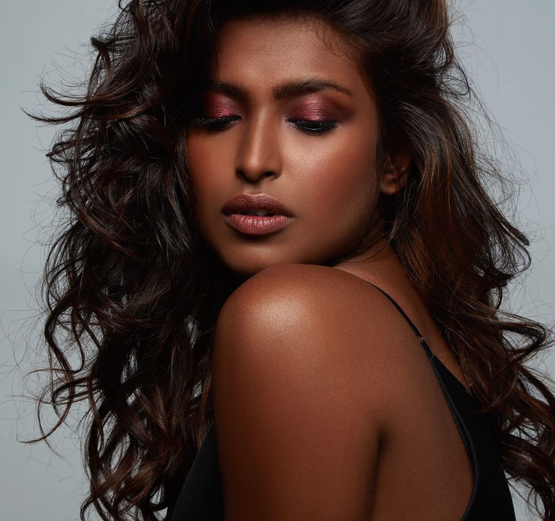 'Kartik Purnima' Lead Actress Poulomi Das Aka 'Purnima' Is A Hottie In ...