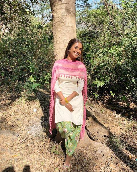 'Kartik Purnima' Lead Actress Poulomi Das Aka 'Purnima' Is A Hottie In ...