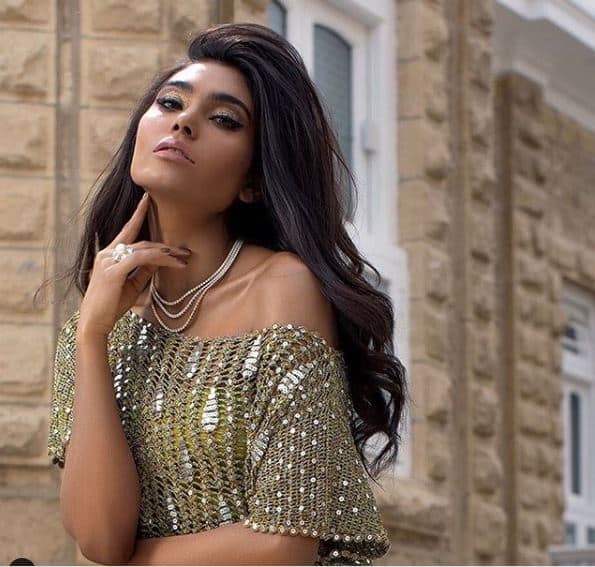 Who Was Zara Abid? Know All About Pakistani Model Who Allegedly Died In ...