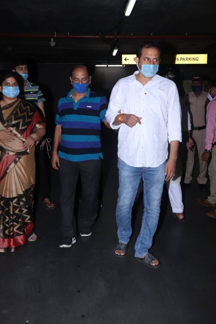 Sushant Singh Rajput Funeral: Shraddha Kapoor, Kriti Sanon & Others ...