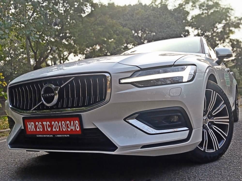 Volvo S60 Review- A Luxury Sedan That Drives Itself