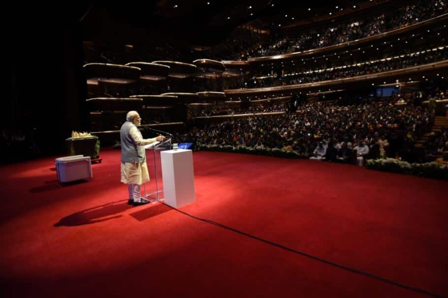 Dubai: PM Modi inaugurates Bochasanwasi Shri Akshar Purushottam ...