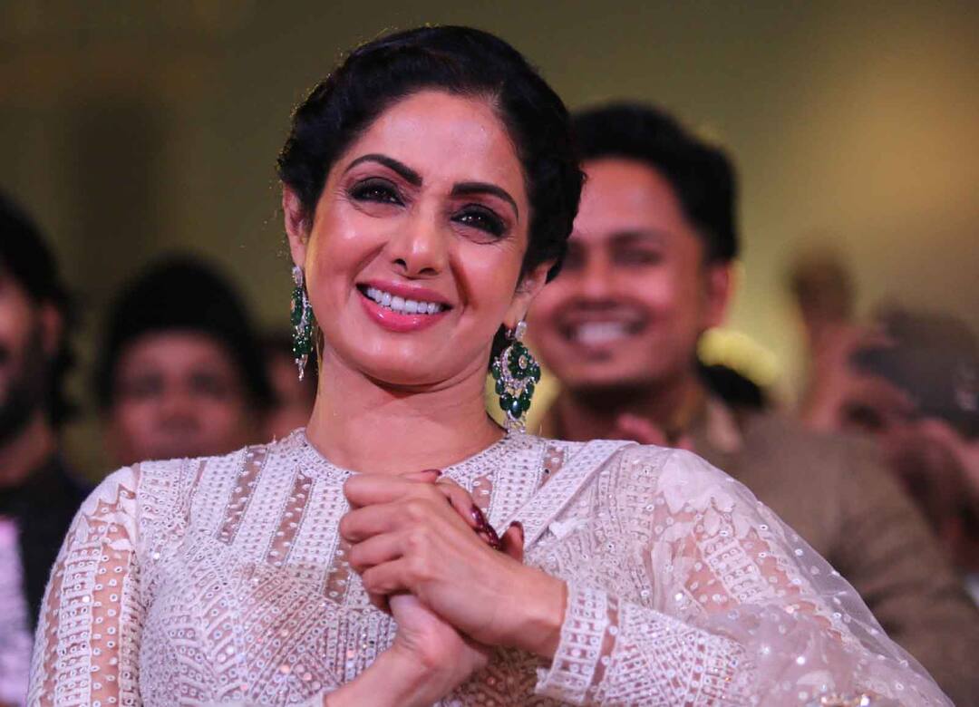 Sridevi Death, Sridevi Body in Mumbai, श्रीदेवी का शरीर मुंबई में समाचार