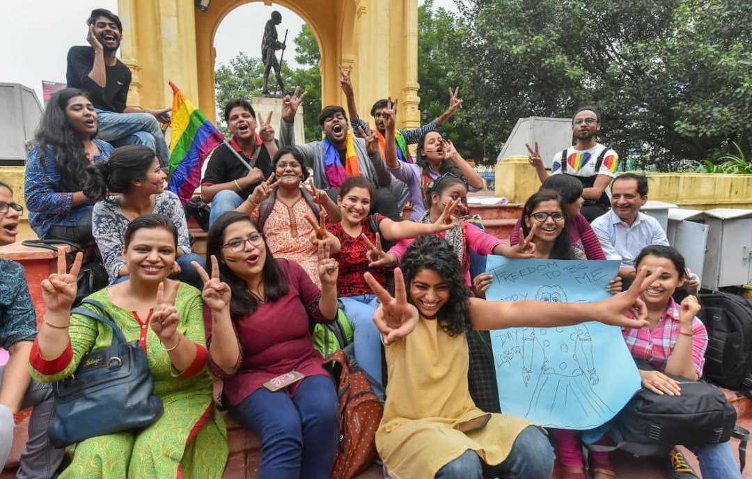 इन भारतीयों ने दायर की धारा 377 को गलत ठहराने की याचिका, बदलवाया कानून ...
