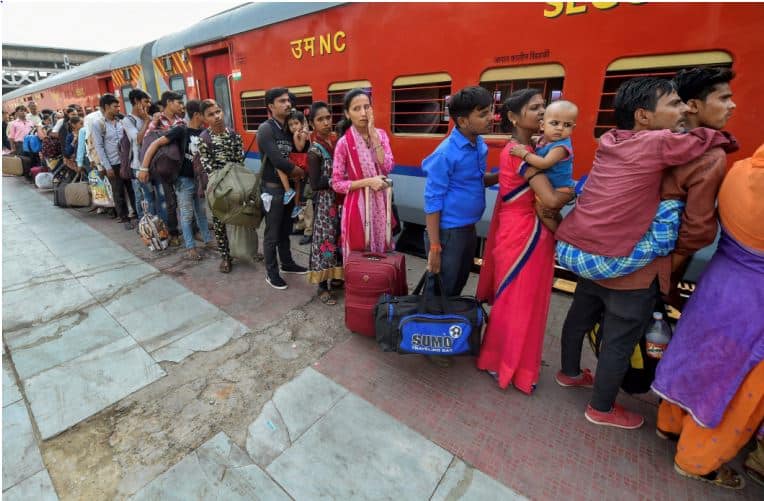Gujarat migrants Crisis: Experts on Bihari Workers who targeted in ...
