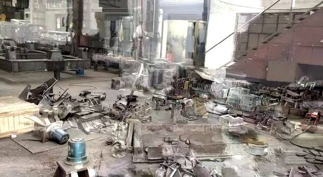 UP-Oxygen cylinder exploded at factory making parts of Vande Bharat ...