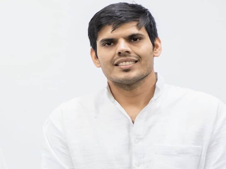 Former wife of Samajwadi Party leader Anil Yadav accuses him for ...