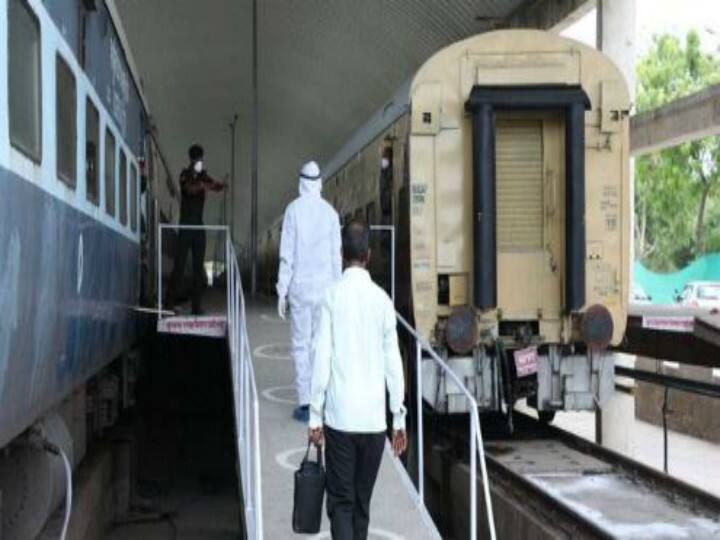 Delhi: Shakurbasti railway isolation coach operational, Corona patients ...