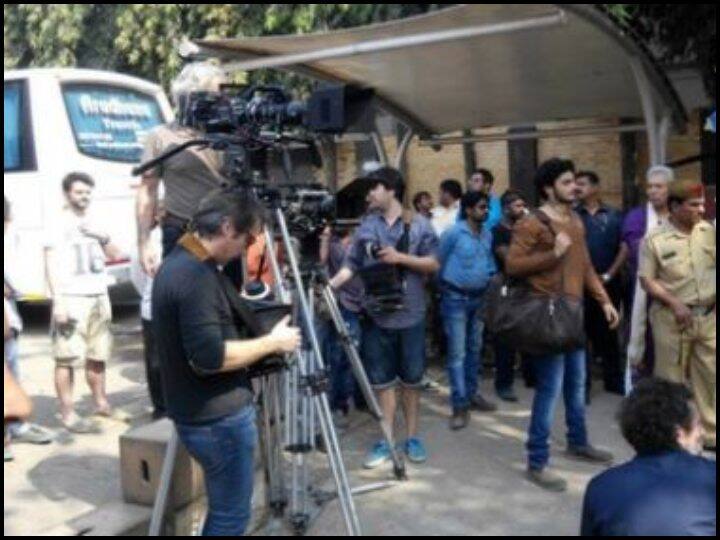 Tv serials now can start shooting, all crew members will get covid 19 ...