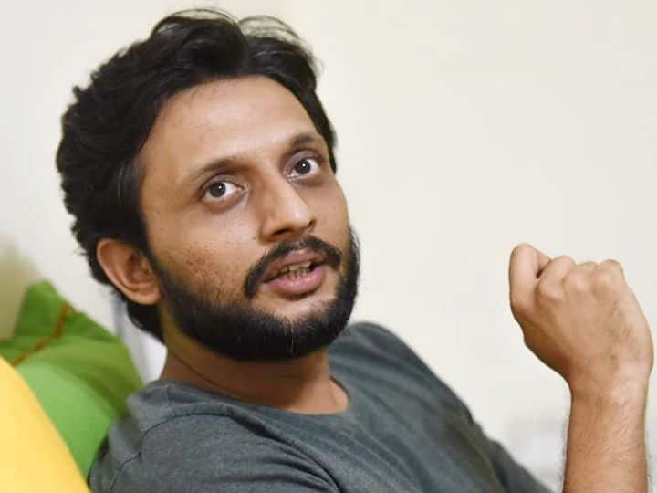 Zeeshan ayyub said nepotism is small thing producer sale character ...