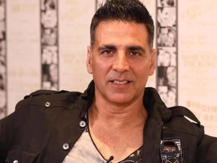 Akshay Kumar played volleyball with army personnel on Army Day, watch ...