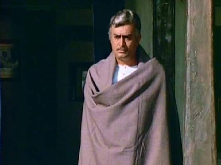 In a scene of the film Sholay hands were seen coming out of Thakur ...