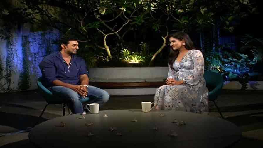 Actor Dev Writes Poetry To Girlfriend Rukmini, See her reply | পড়ুন ...