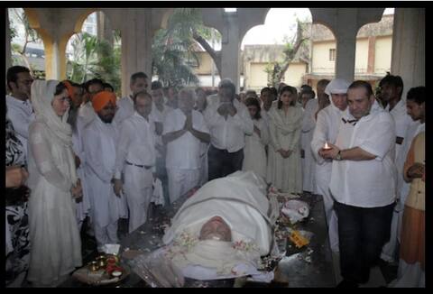Ritu Nanda Death- Big B & Other Celebs Pay Last Respects To Daughter Of ...