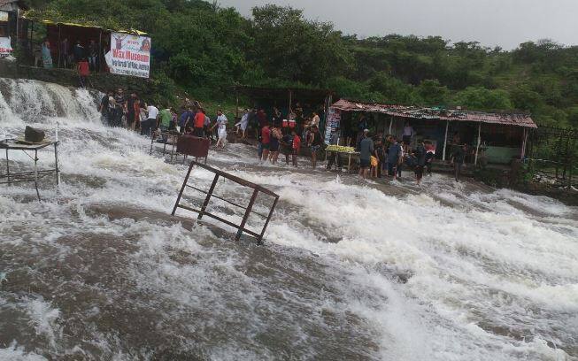 accident in Lonavala bhusi dam After the tragedy of Syed-Ansari family ...