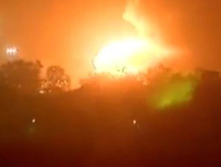 Surat ONGC Blast Massive Fire At ONGC\'s Surat Plant After 3 Blasts ...