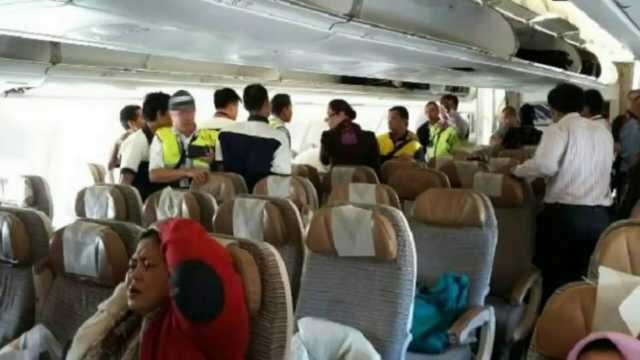 Plane Diverted To City After Woman Gives Birth Mid Air ਉੱਡਦੇ ਜਹਾਜ਼ ‘ਚ