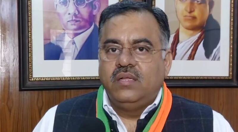 BJP Leader Tarun Chugh claims BJP government will be in Punjab | ਚਾਰੇ ...