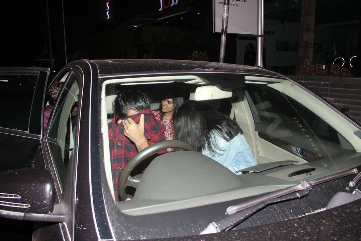 Viral: Navya Naveli Nanda's cozy picture chilling with Javed Jaffrey's son Meezaan Jaferi in party!