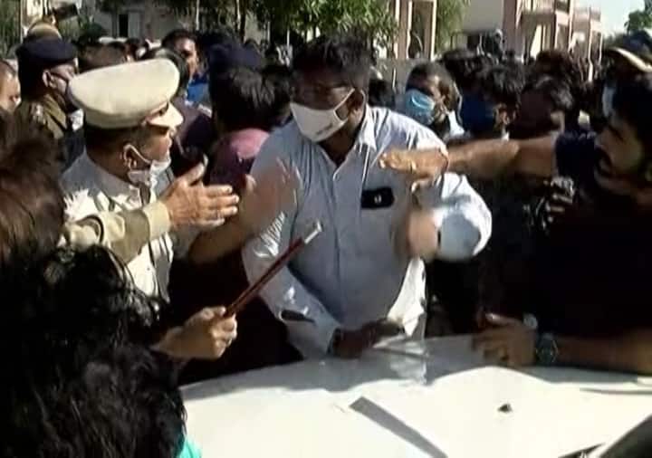 Kalol blast update : People protest of ONGC officer during incident ...